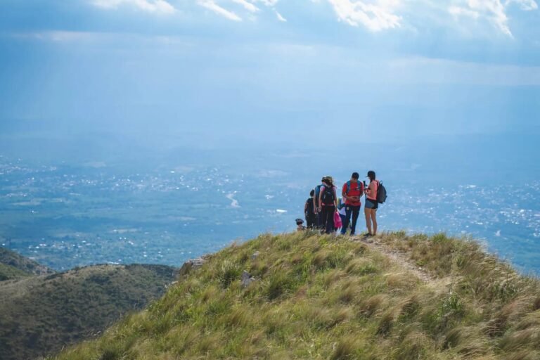 La guía de Bialet Massé para vecinos y turistas